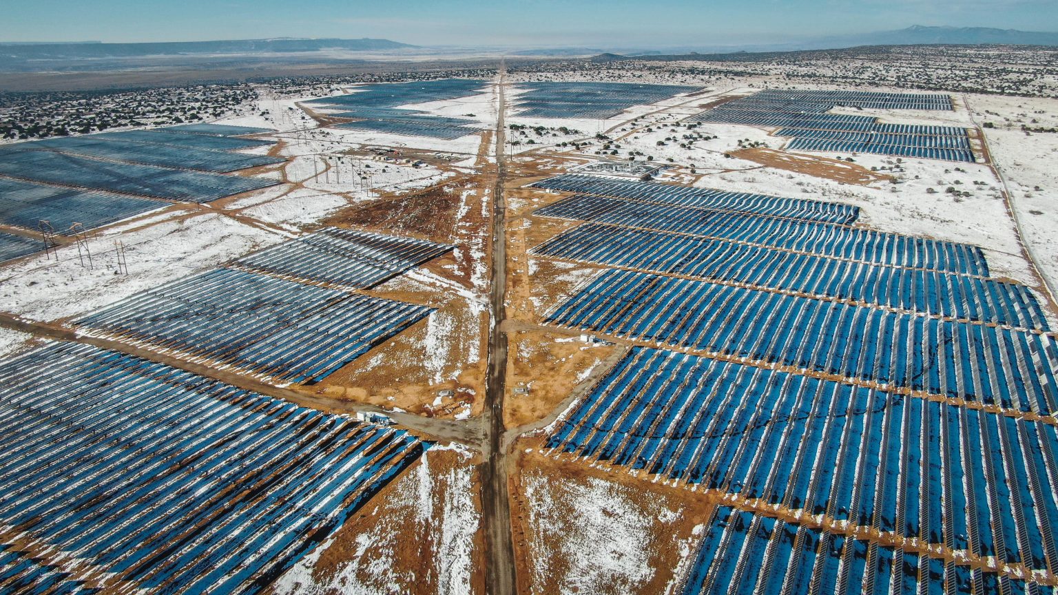 How Does a Solar Farm Connect to The Grid?
